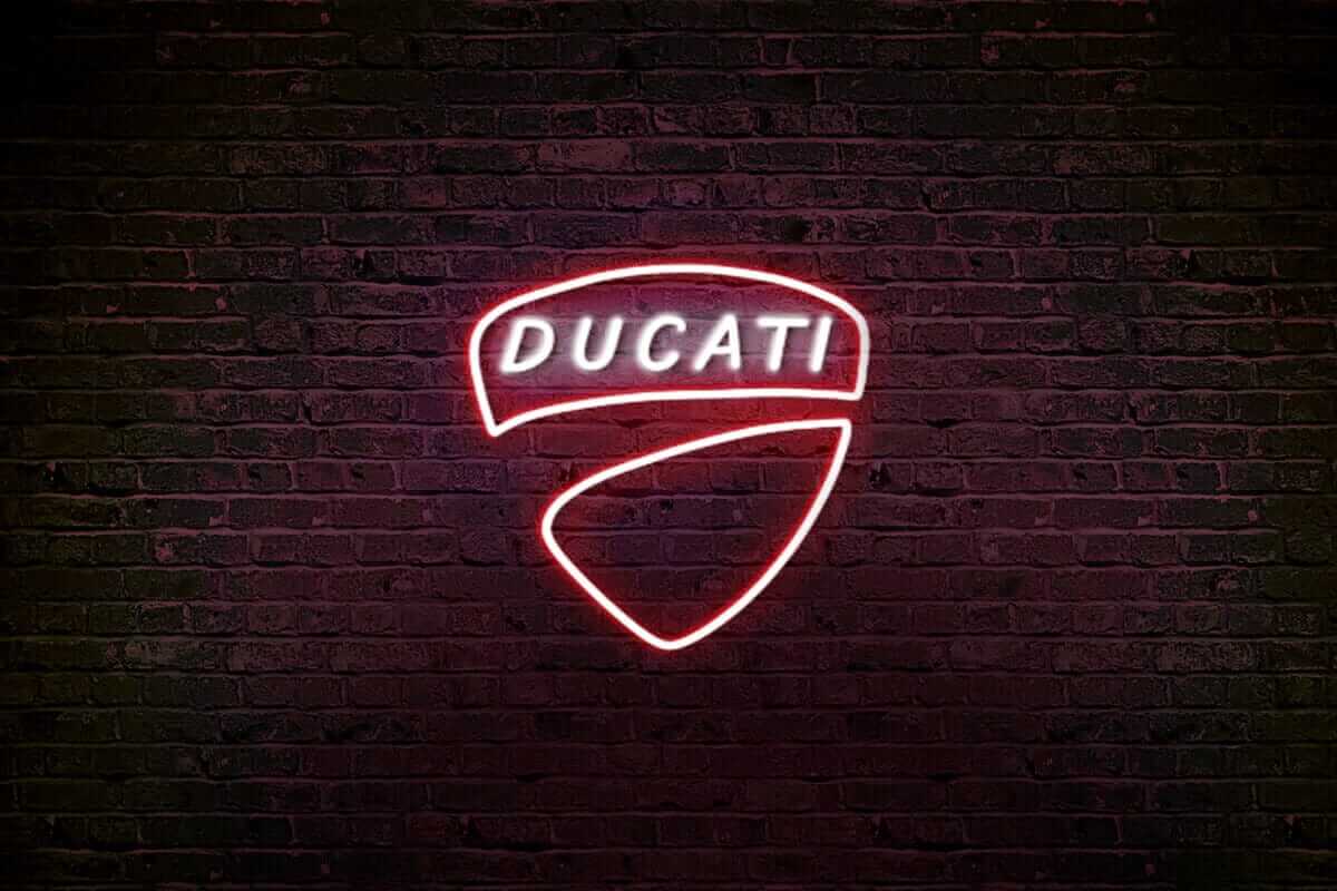 Néon LED Ducati : illuminez votre passion pour la course